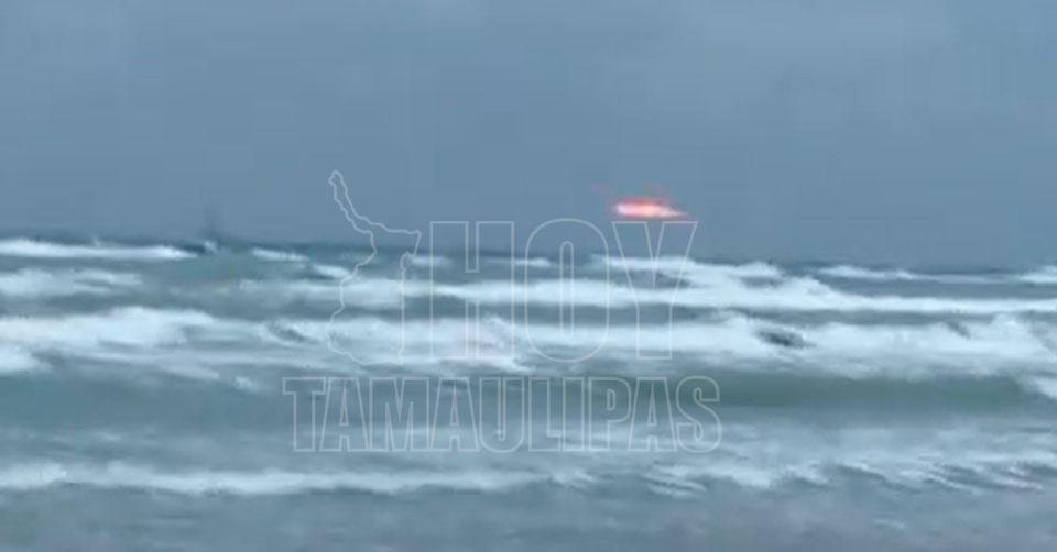 Hoy Tamaulipas Extranias Luces En Playa Miramar Creen Que Es Un Ovni