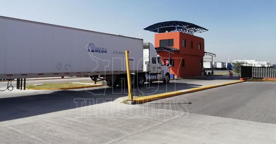 Hoy Tamaulipas - Tamaulipas Aduana de Nuevo Laredo lidera recaudacion a nivel nacional