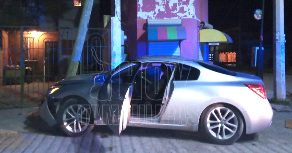 Hoy Tamaulipas - Tamaulipas Policias recuperan en Reynosa un deportivo con reporte de robo