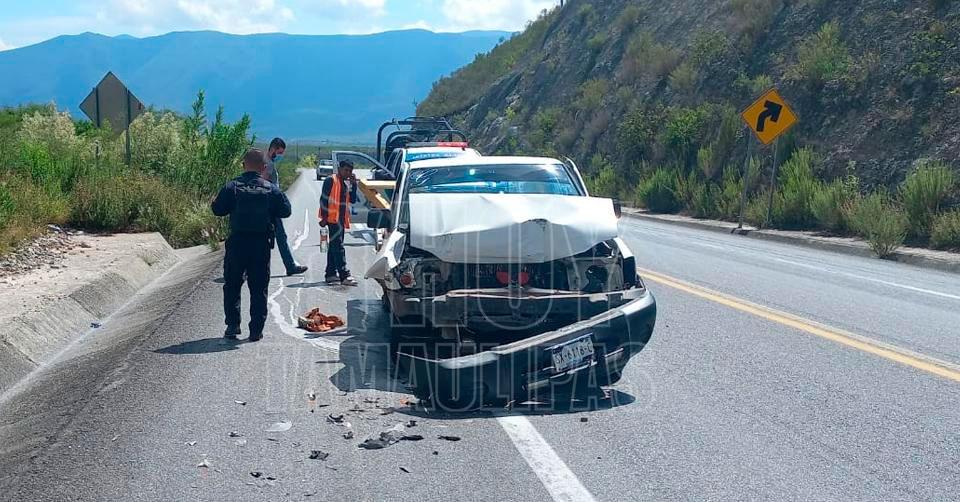 Hoy Tamaulipas Choque En Tamaulipas Conductor Se Distrae Al Volante Y