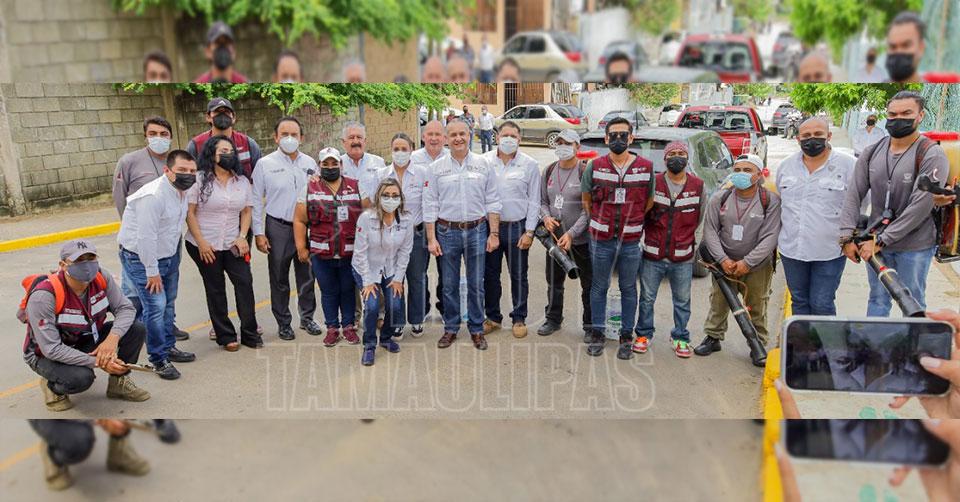 Hoy Tamaulipas - Tamaulipas Llevan acciones de fumigacion a instituciones educativas de Ciudad ...
