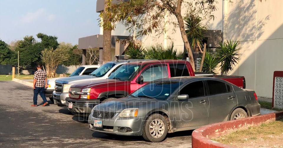 Hoy Tamaulipas - Tamaulipas Sobresale Nuevo Laredo en regularizacion de autos chocolate