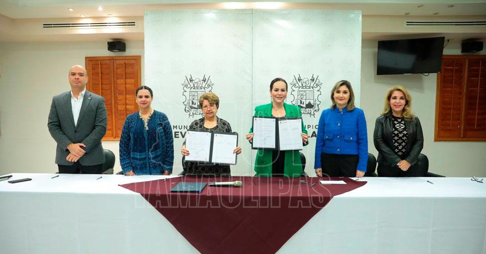 Hoy Tamaulipas - Firman convenio de colaboracion entre el gobierno de Nuevo Laredo y el colegio ...