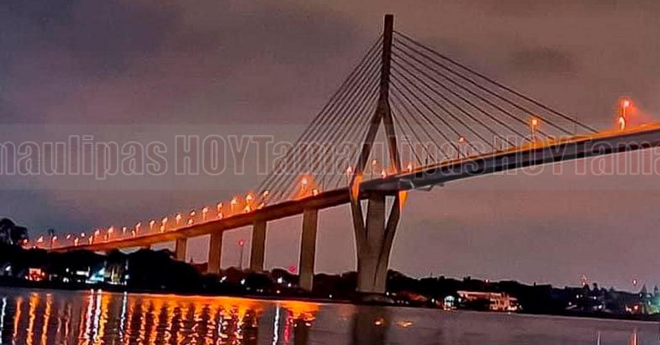 Hoy Tamaulipas - Foto del Dia: Puente en Tampico