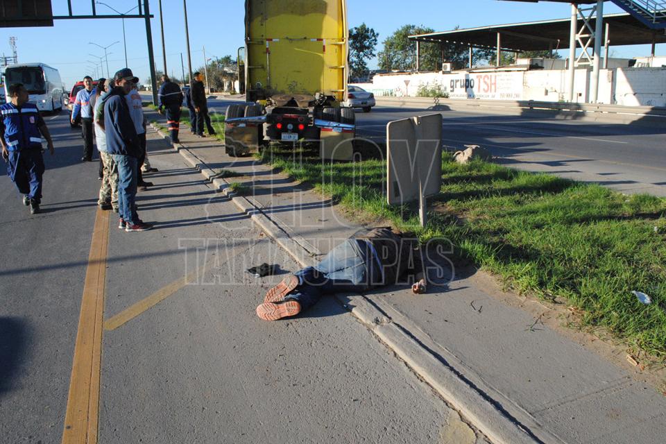 Hoy Tamaulipas Muere Hombre Al Ser Atropellado Por Trailer En Nuevo