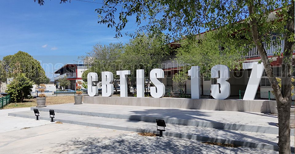 Hoy Tamaulipas - Tamaulipas Alerta maxima en CBTis 137 de Nuevo Laredo ...