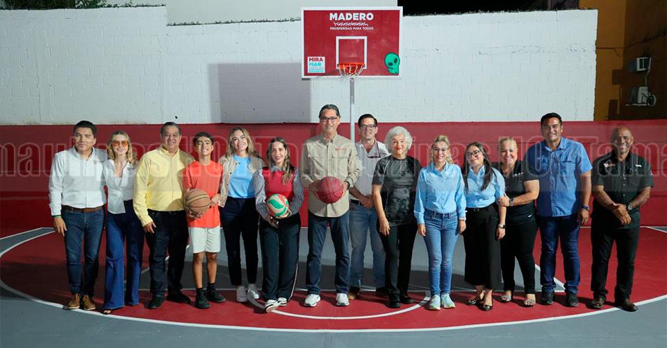 Hoy Tamaulipas - Tamaulipas Erasmo Gonzalez pone en funcion otra cancha ...