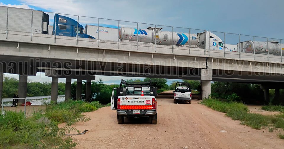 Hoy Tamaulipas - Tamaulipas Flota cadaver bajo el Puente Internacional ...
