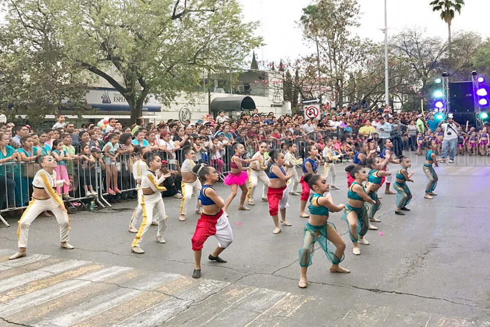 Galeria Fotografica: Sigue la fiesta: Carnaval Victoria 2017
