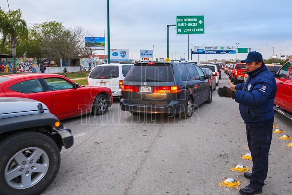 Hoy Tamaulipas - Migracion vigilara ruta Nuevo Laredo-Queretaro por retorno de paisanos