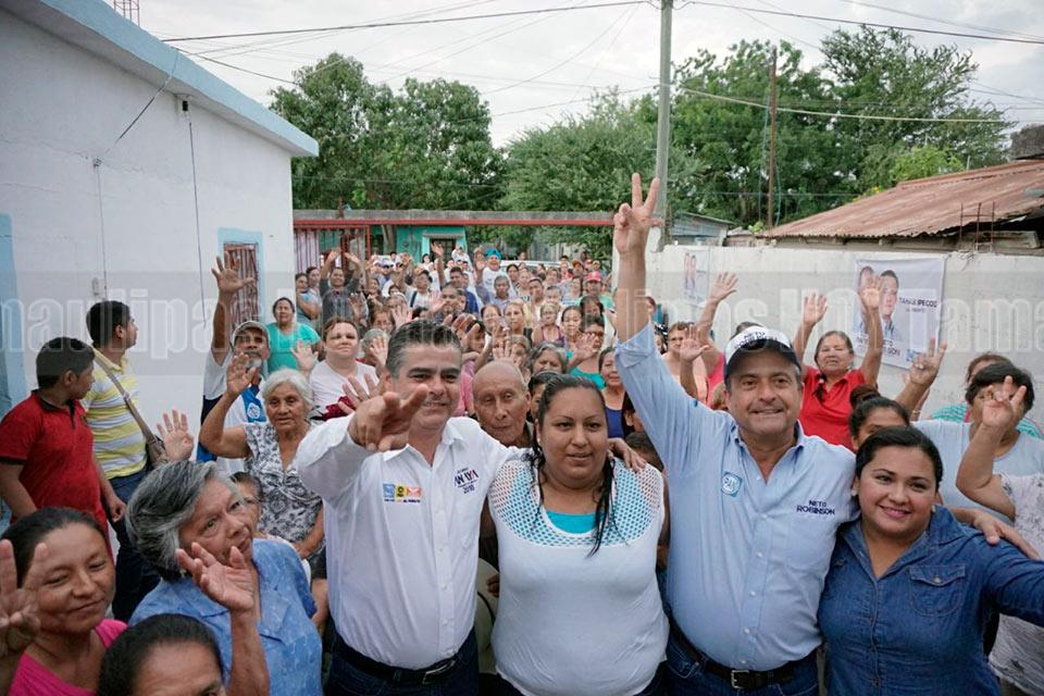 Hoy Tamaulipas - Como en casa hacen sentir a Neto en la Marte R. Gomez
